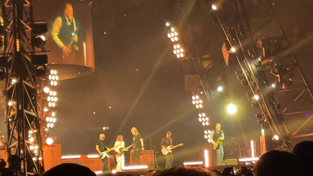 Indochine Medley « Club Indo » (live Stade de France, le 21/05/2022 ...