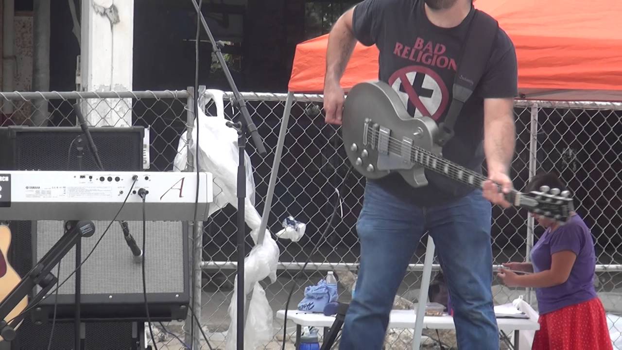 Bones (Radiohead cover) by The Liner Notes at Independents Day 2016 ...