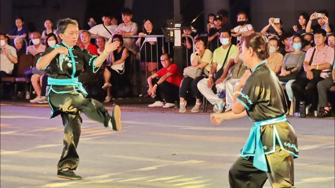 Tang Lang Quan (Praying Mantis Boxing) 螳螂拳 - YouTube