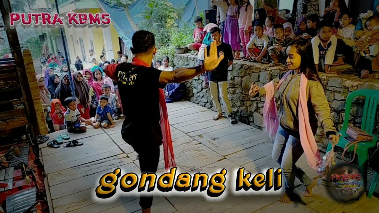 Tari gondang keli, lengger putra kbms - YouTube