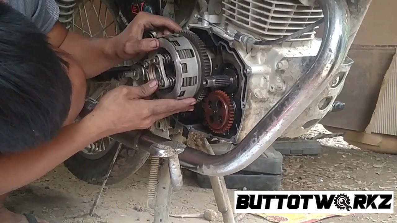 Motorstar 155cc clutch lining replacement. - YouTube
