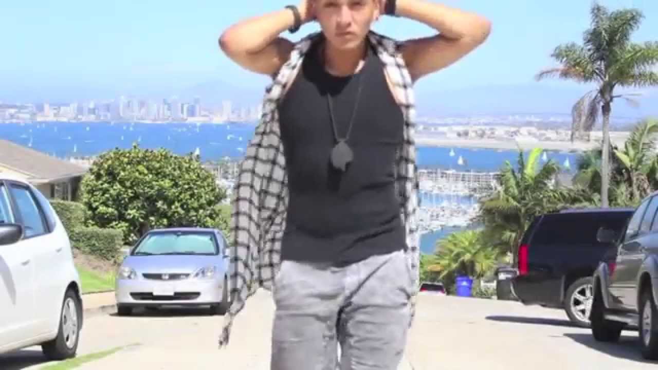 Jonathan Sison | BBHMM @BadGalRiri - YouTube