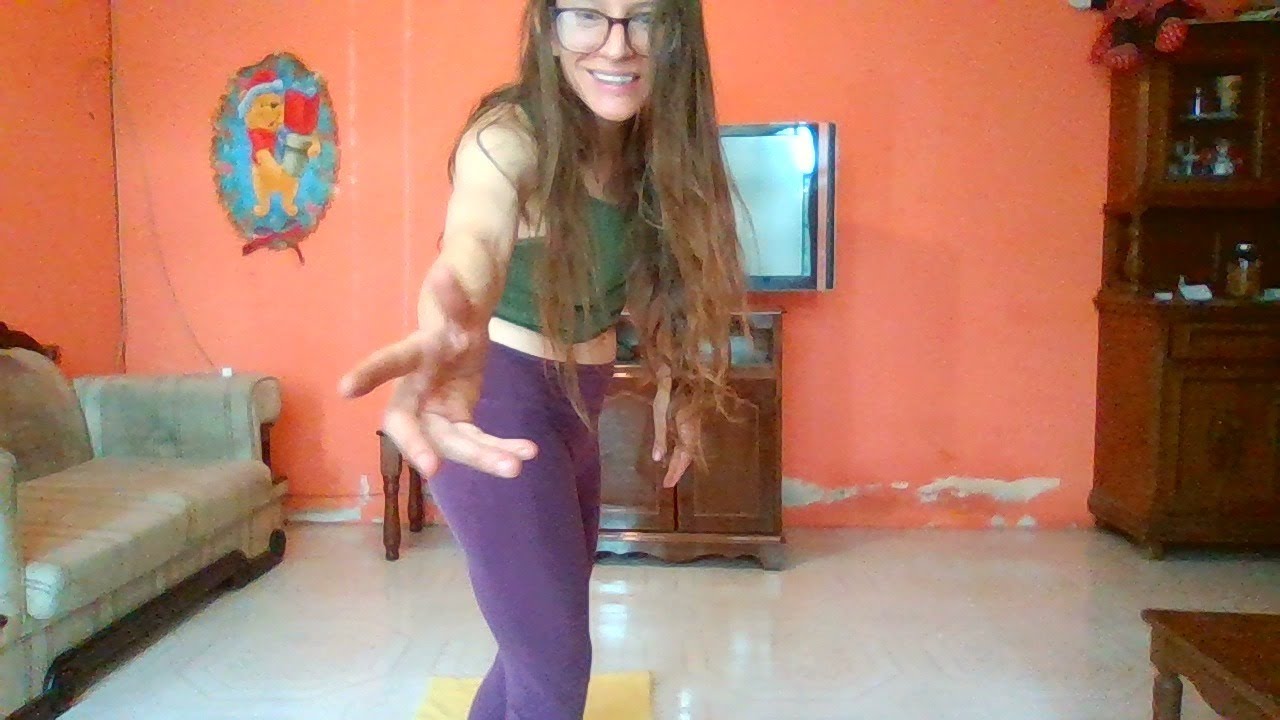 Passport Day! Multi-muscle all body exercise at home, weights🙆👀workout🙃 ...