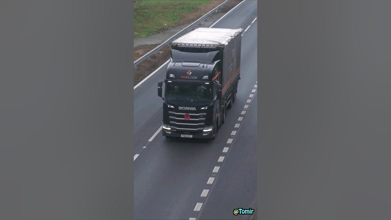 SCANIA R450 - TekFloor - A1(M) motorway #truckspotting #tomir - YouTube