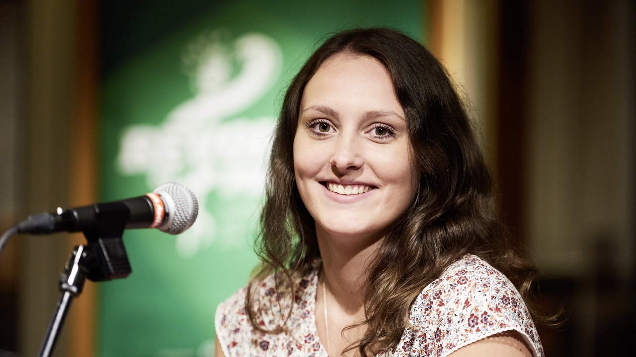 Kim Lohmann – Butterflies (Revoice of Pharmacy) - YouTube