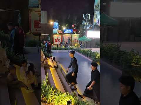 Live music karang indah mal - YouTube