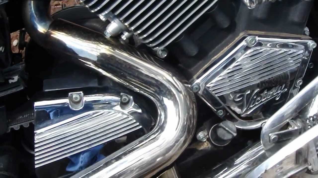 01 victory v92c engine running #130 - YouTube