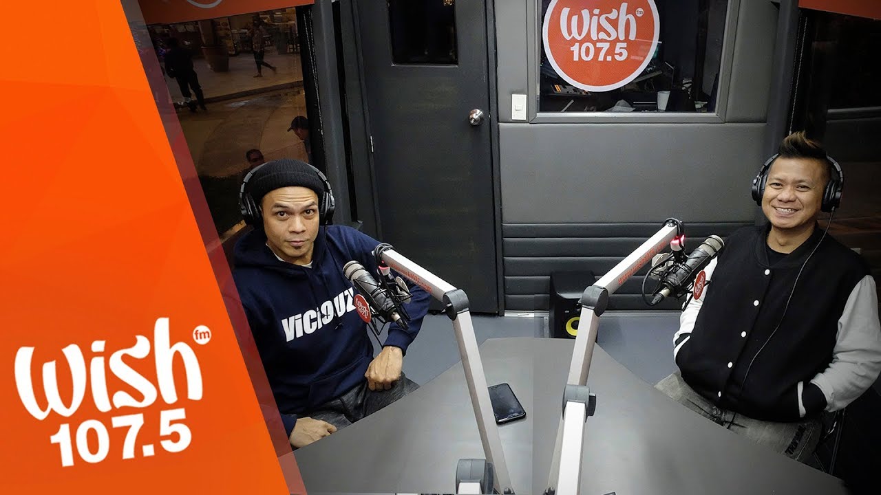 Legit Misfitz perform "Jabongga" LIVE on Wish 107.5 Bus - YouTube