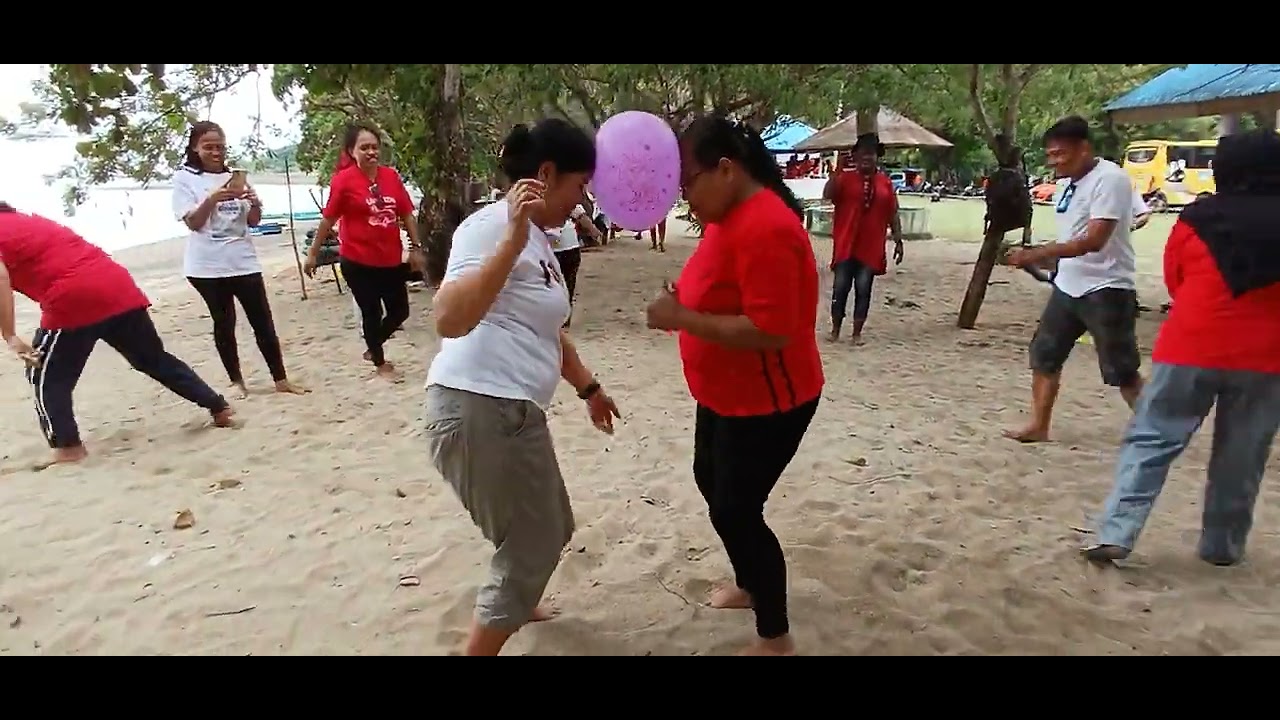 Lomba Joget Balon part 3 | HUTRI78 - YouTube