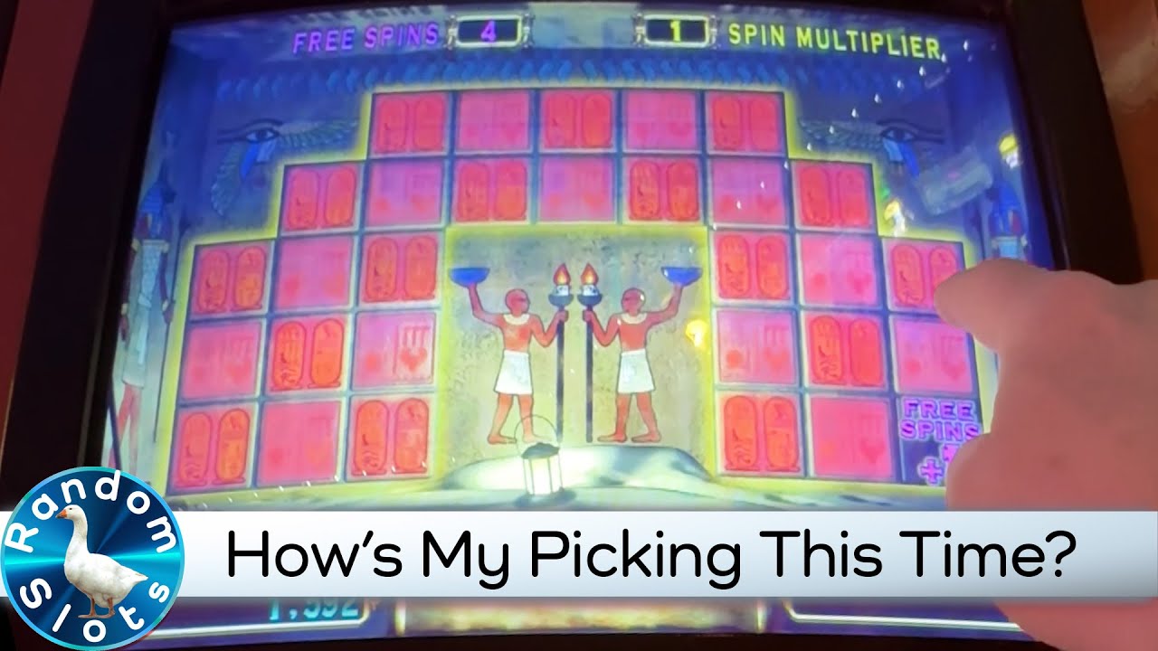 Pharaoh's Fortune Slot Machine How's My Picking - YouTube