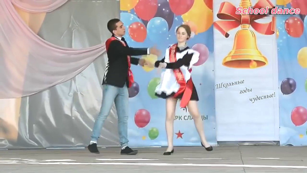 russian school dance on stage - YouTube