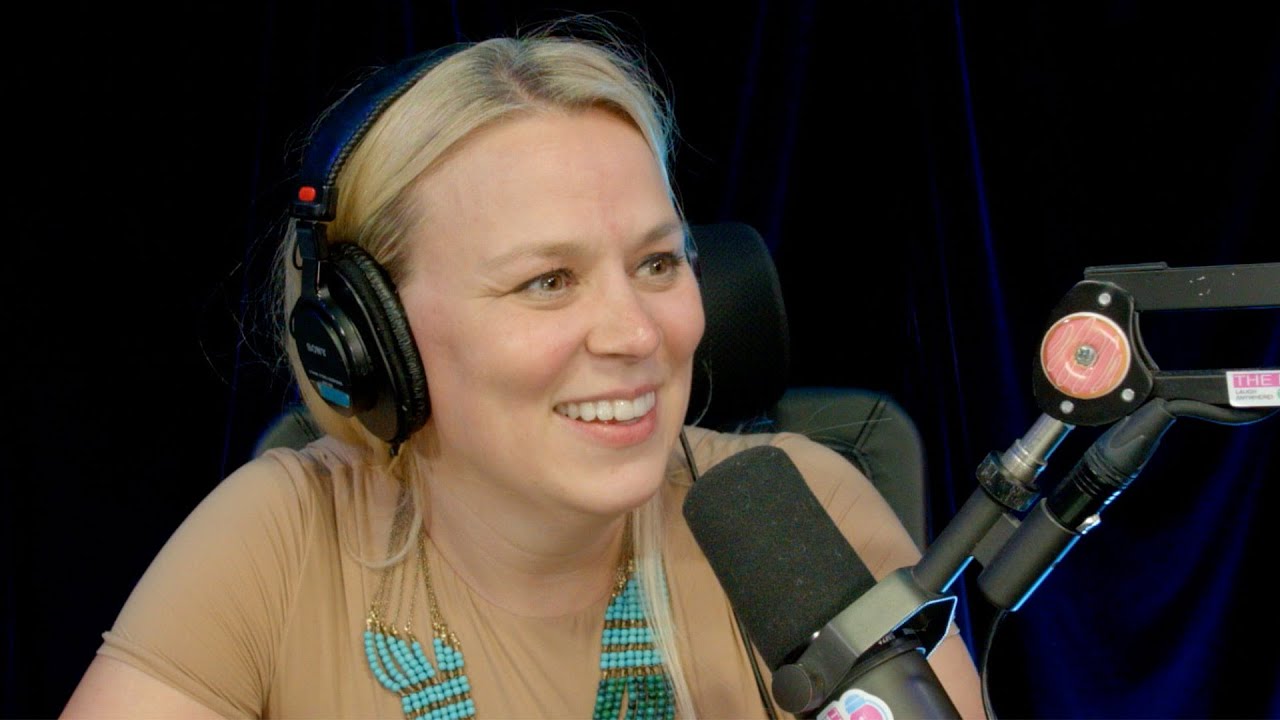 Full Show: A.I. Selena Gomez Has A Song For Denise... - YouTube