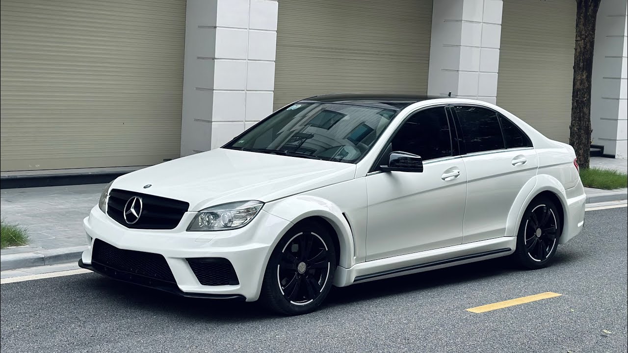 Mercedes C200 CGi 2010 độ 70tr đồ chơi - YouTube