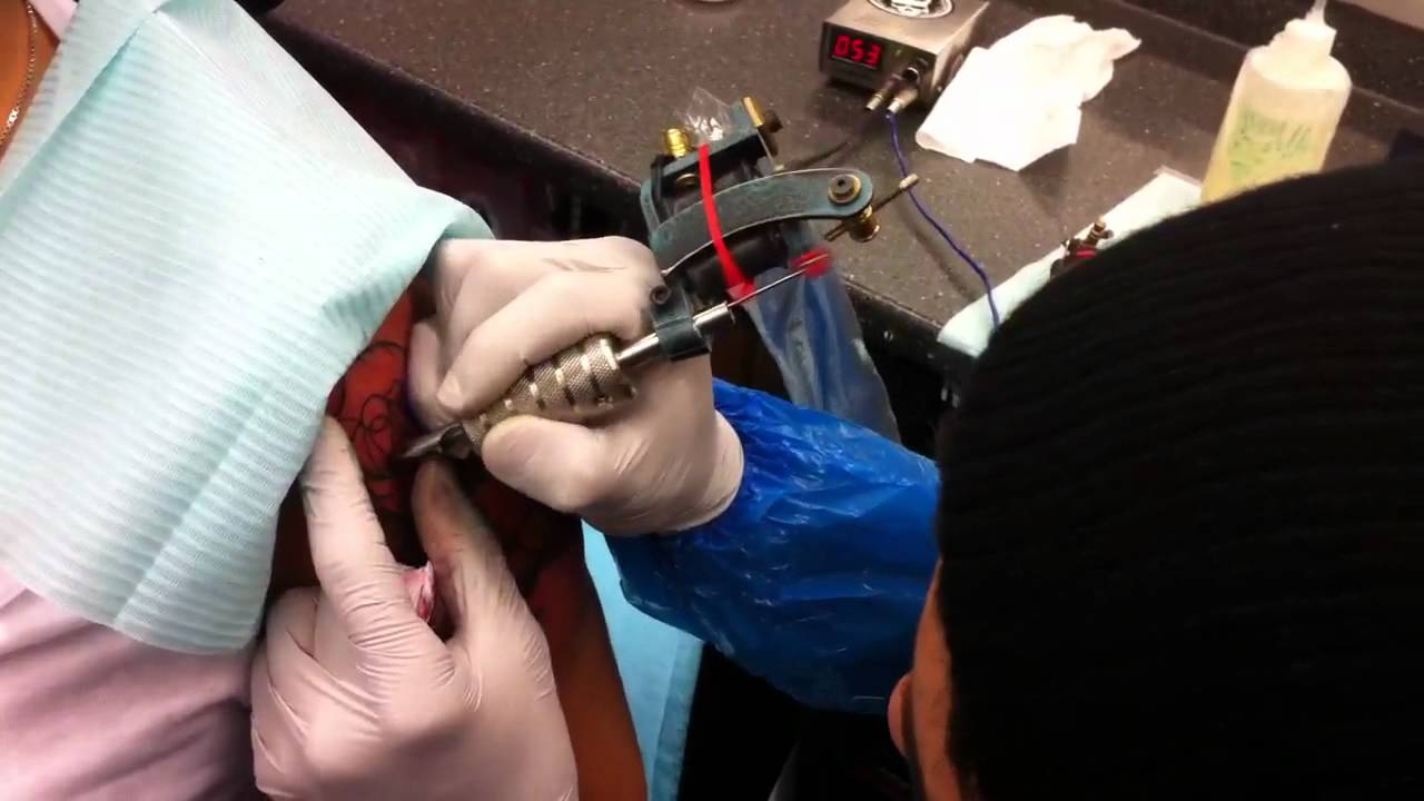 Color packer Tattoo machine - YouTube