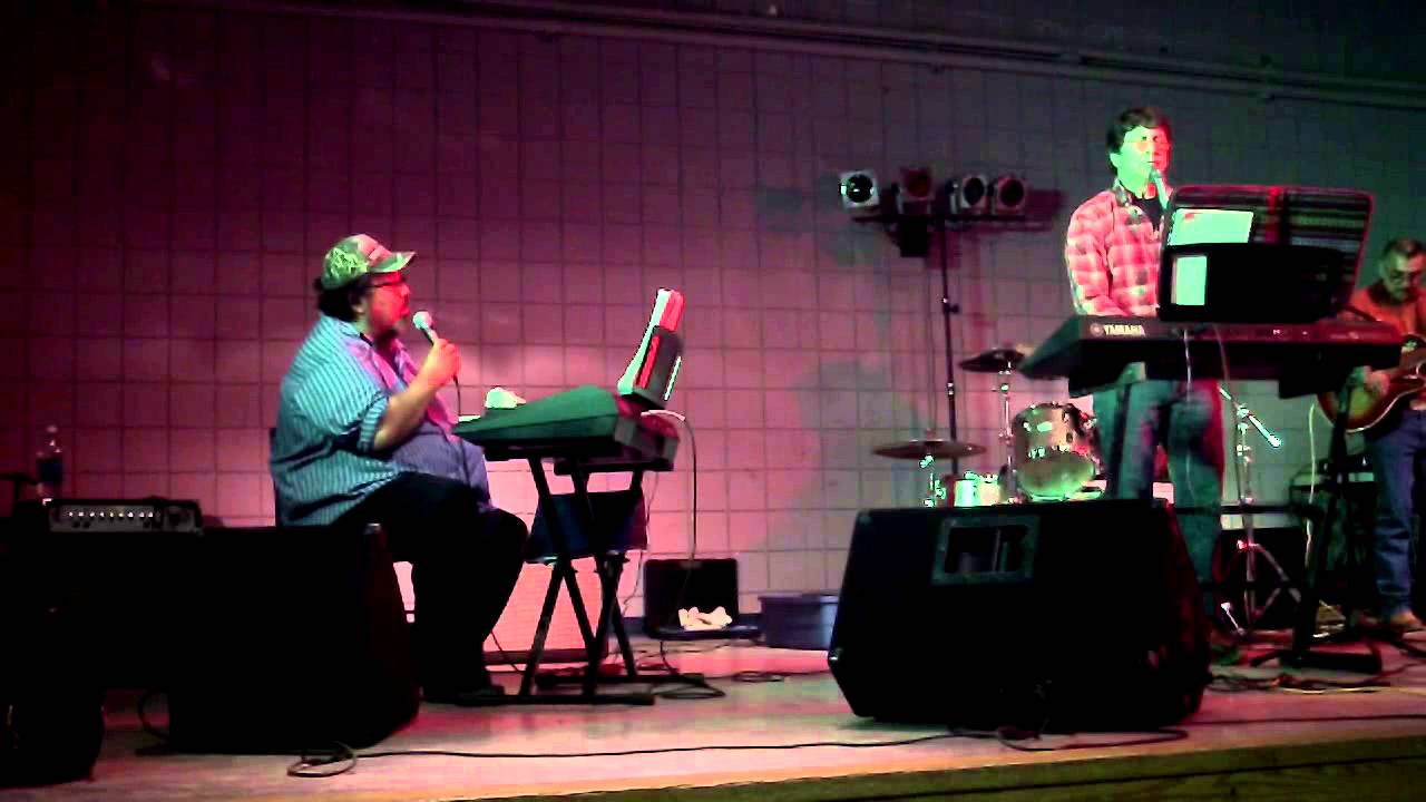 "Peyatakimowin" (cree gospel) Steven Head - YouTube