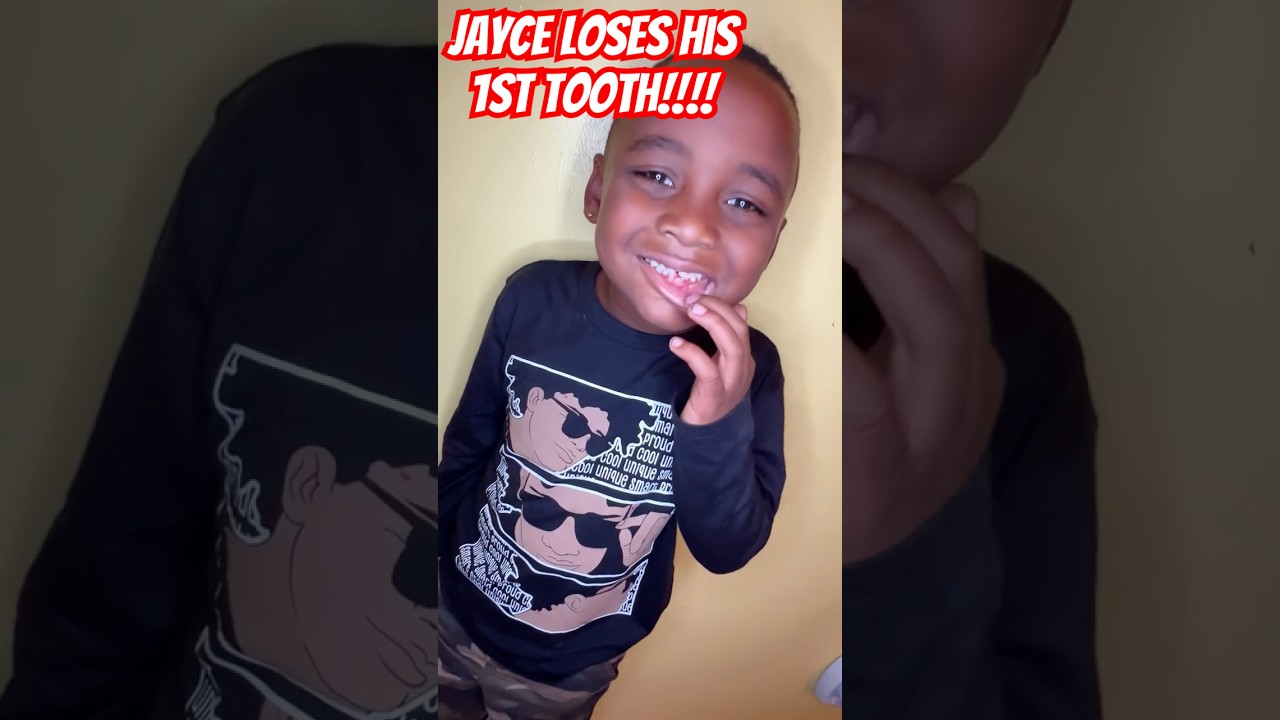 Jayce loses his very first tooth!!!! - YouTube