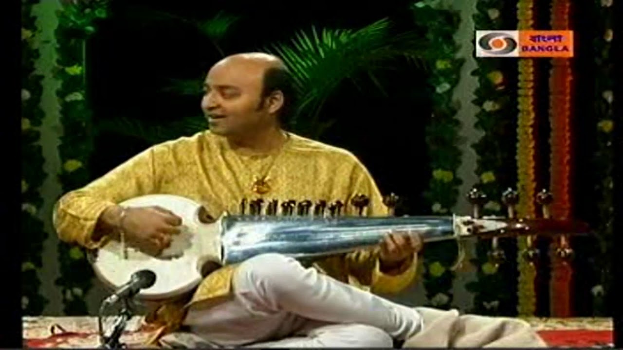 Ustad Wajahat Khan, Raag - Tilak Kamod Sarod Recital. - YouTube