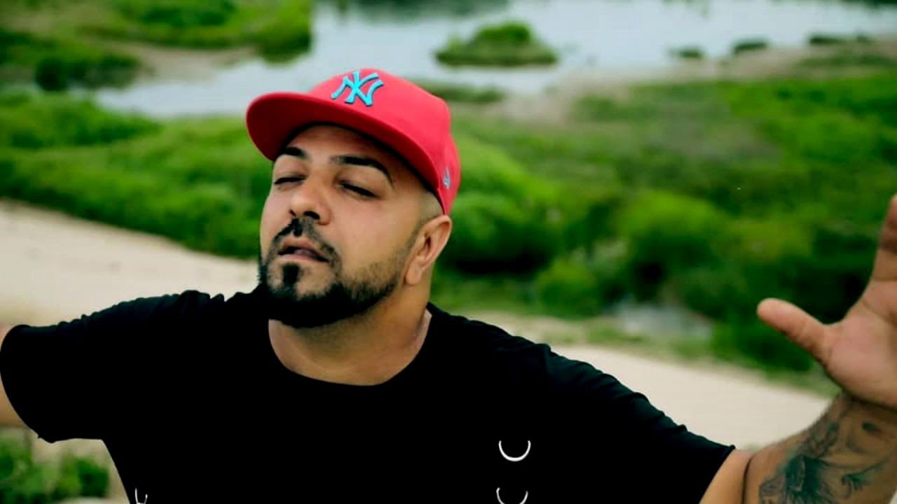 NICKY YAYA - TE IUBESC ISUSE COVER - YouTube