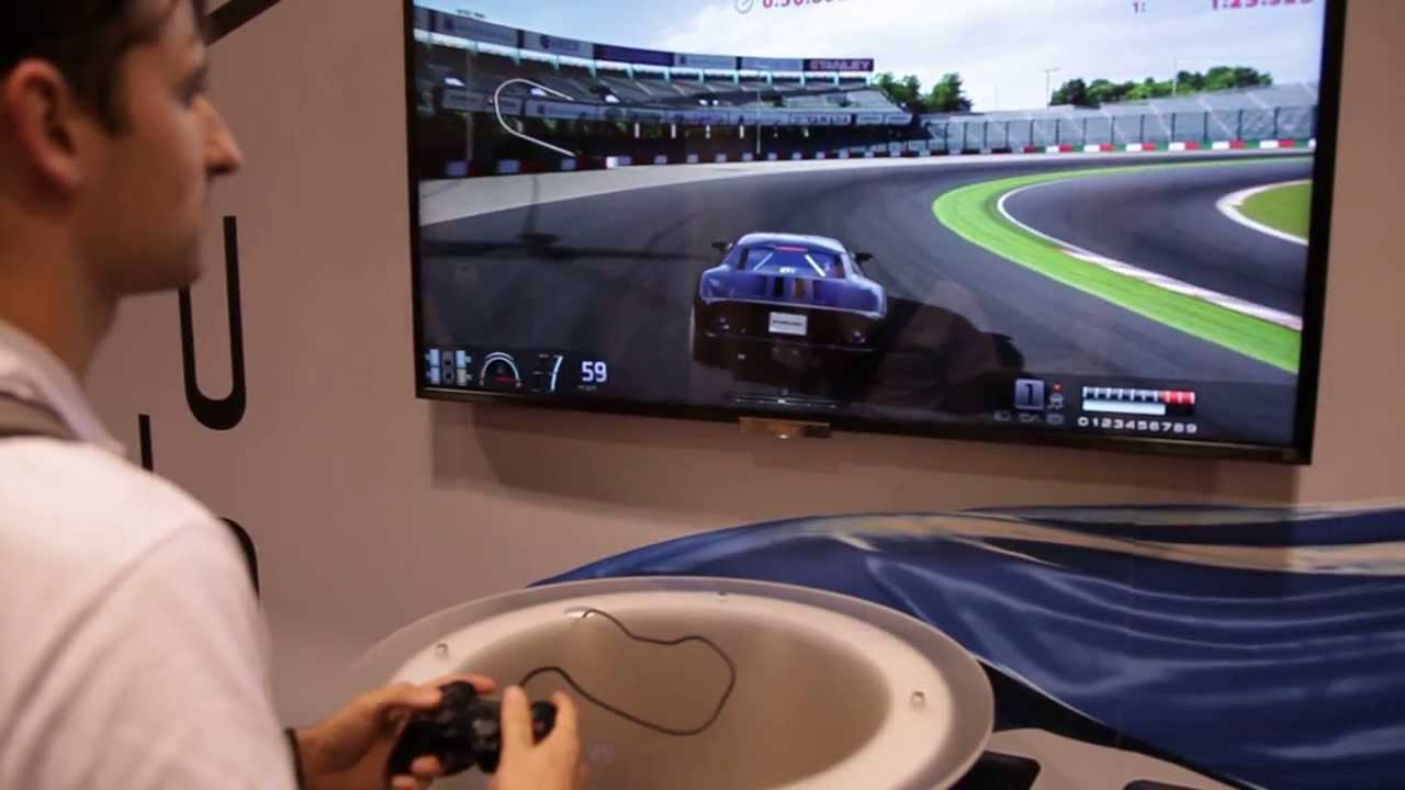 A closer look at the PlayStation 4, DualShock 4 and PS4 Eye | Engadget ...