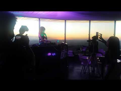 Clara datz(1) - YouTube