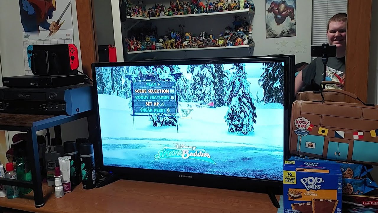 Menu Walkthrough Of Disney's: Snow Buddies DVD From 2008🌨 ️🐕🐶🛷🎿⛷️🏂🐺🧤 ...