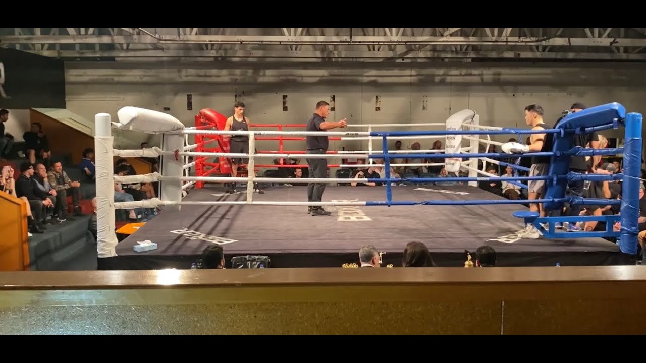 My First Boxing Match - YouTube