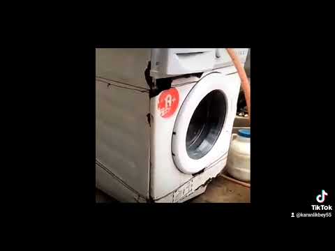 Yıkılmadım ayaktayım....