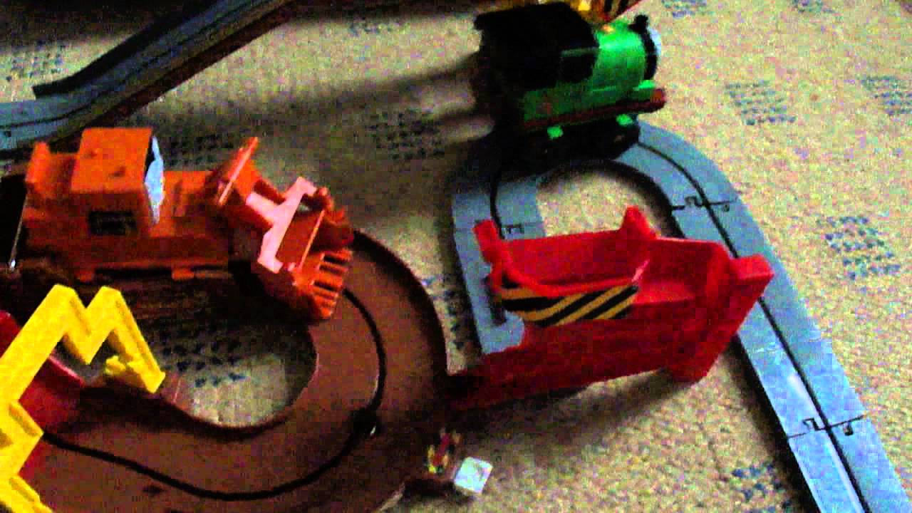 Tomy Thomas Big Loader Set - YouTube
