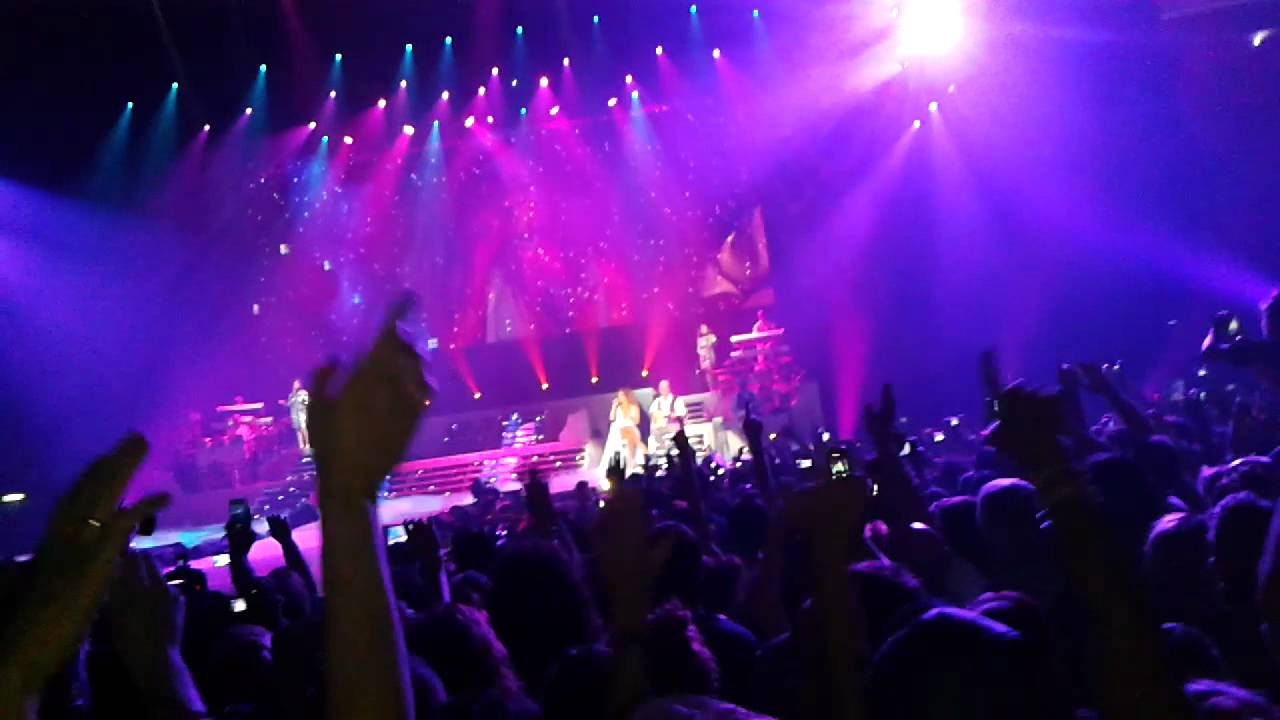 J.Lo Concert 11/10/2012 (video4) - YouTube