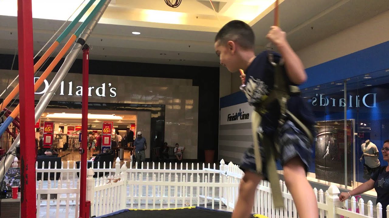 Action Time İndoor Bungee Jumping - YouTube