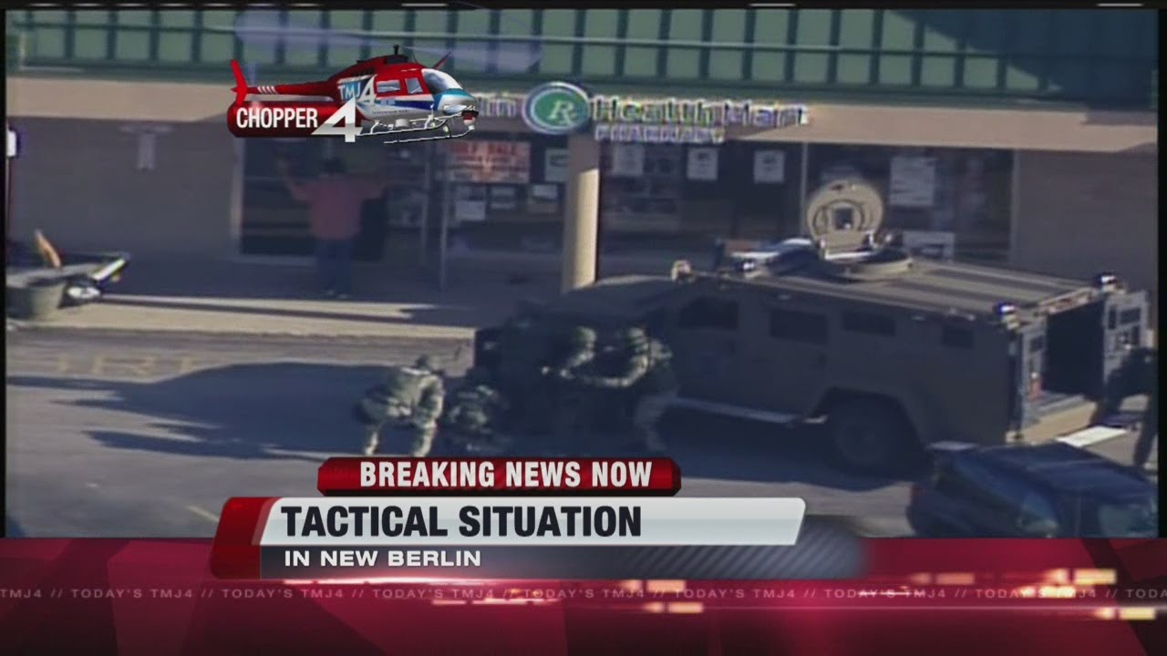 Man in custody after tactical situation at New Berlin shopping center - YouTube