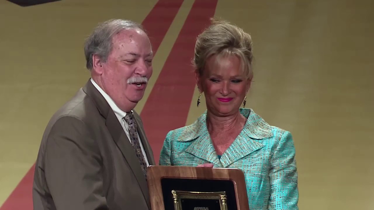 Henry Ross Industry Achievement Award - YouTube