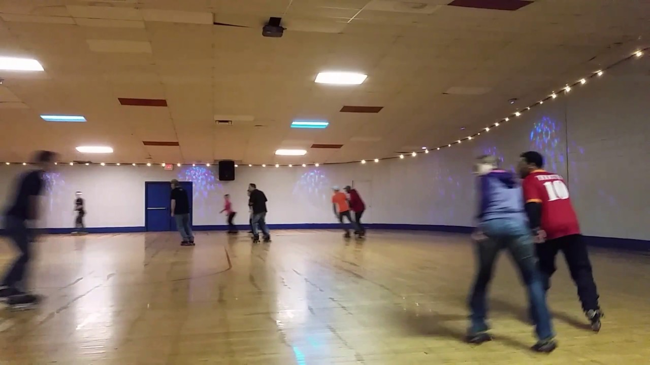 Sk8 47 3rd Friday Shuffle Night Backwards Skate 2/17/2017 - YouTube