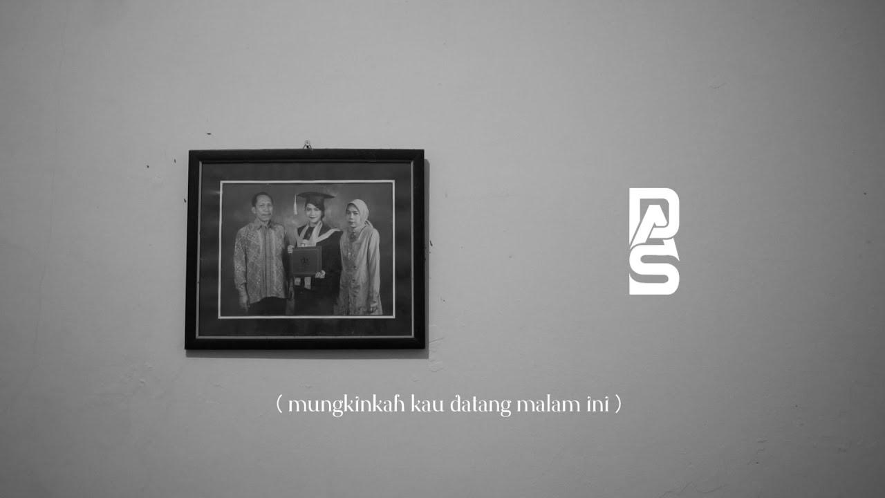 DAS - MKDM (Official Lyric Video) - YouTube