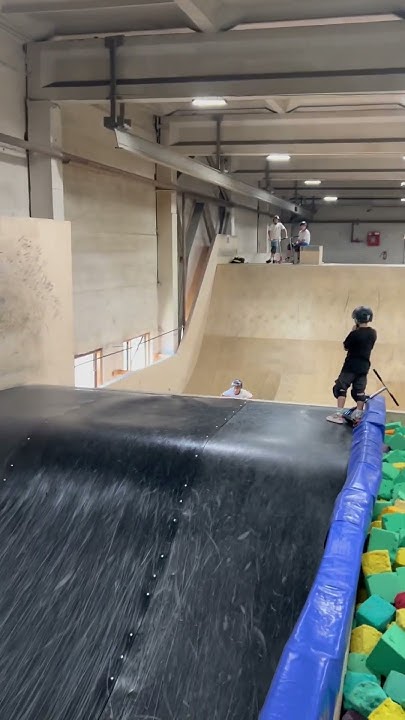 Крутой трюк на самокате #самокат #трюки #skate #трюкинасамокате #sports ...