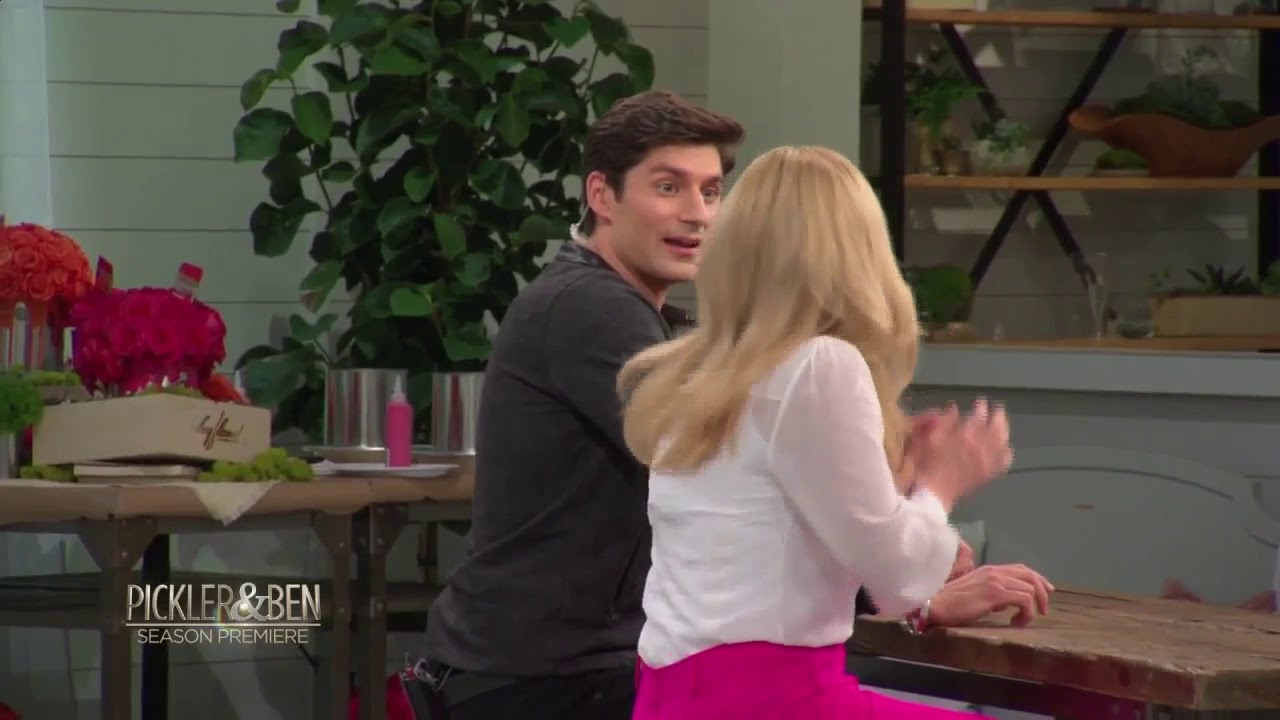 Pickler and Ben give us a behind the scene look at their new show ...