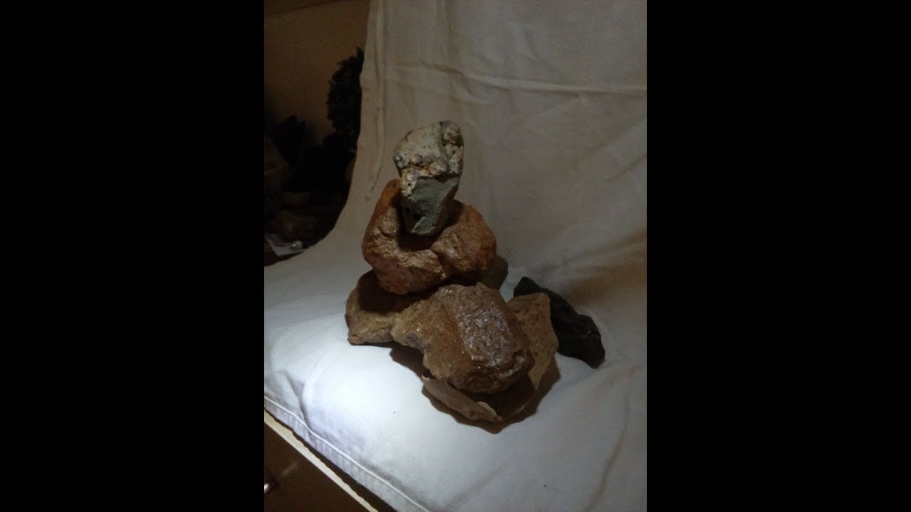 Portable Rock Art - Archaeological terminology - Average Stone Age ...