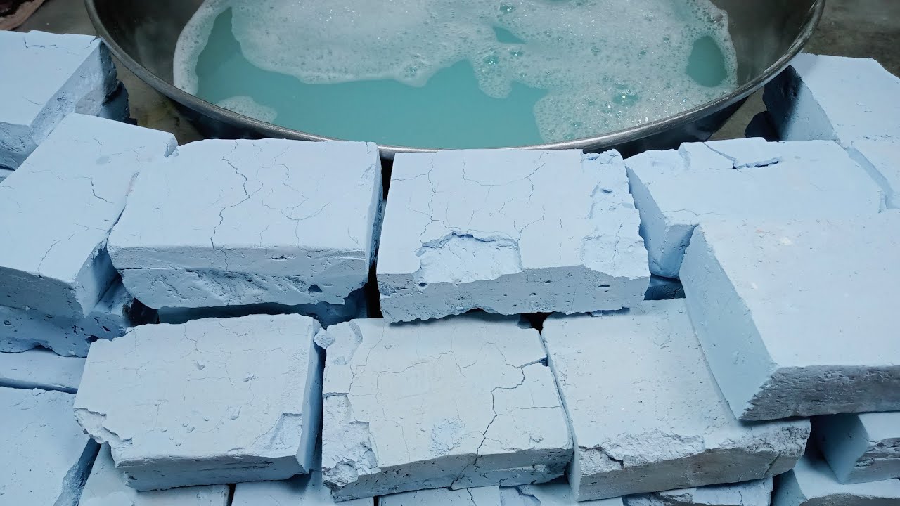 Water Crushing gymchalk relaxing | crispy | crunchy | oddly satisfying ...