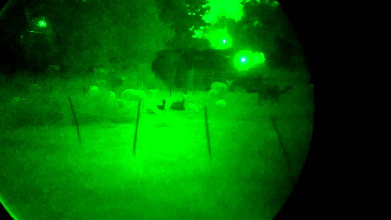 PVS 4 gen 2+ intensifier tube with NO illumination in total darkness ...