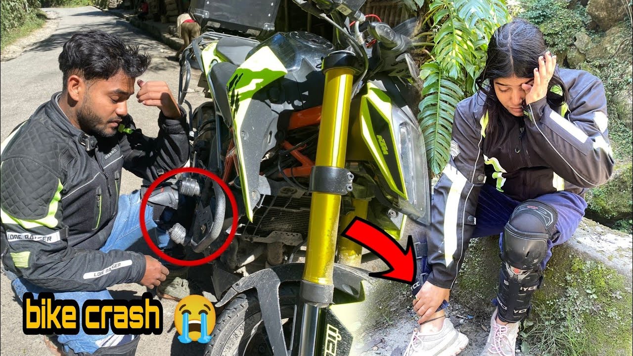 Bike Slipped on"Black Ice".Sister's Leg injured."CRASH"on Bike . - YouTube