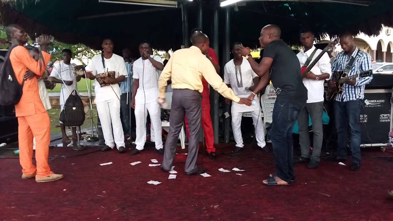 Segun NABI live on stage at ilesa - YouTube