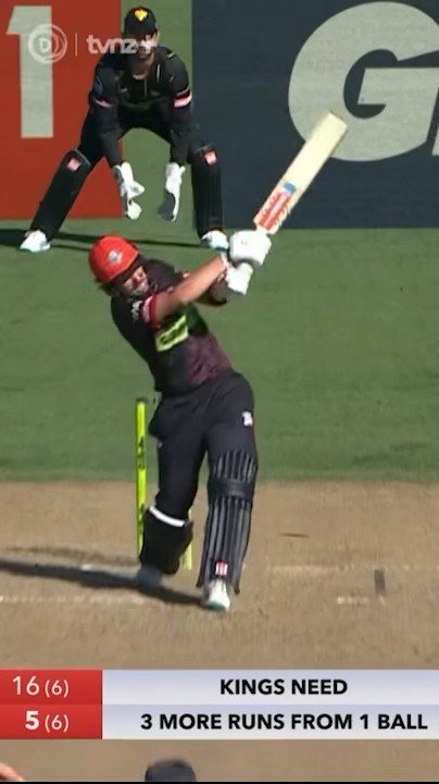 Mitch Hay hits a GIANT SIX with one ball to go🤯🔥🔥 #cricket #shorts # ...