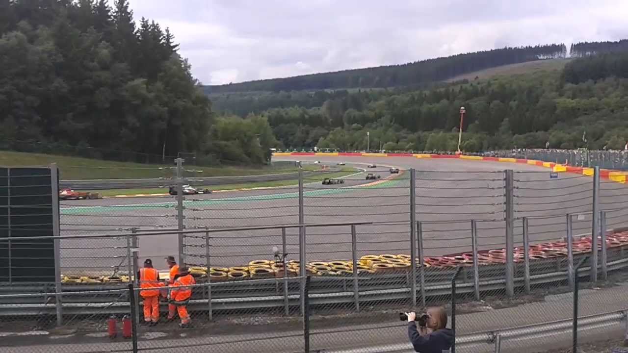 SPA 2013 Start GP Pouhon - YouTube