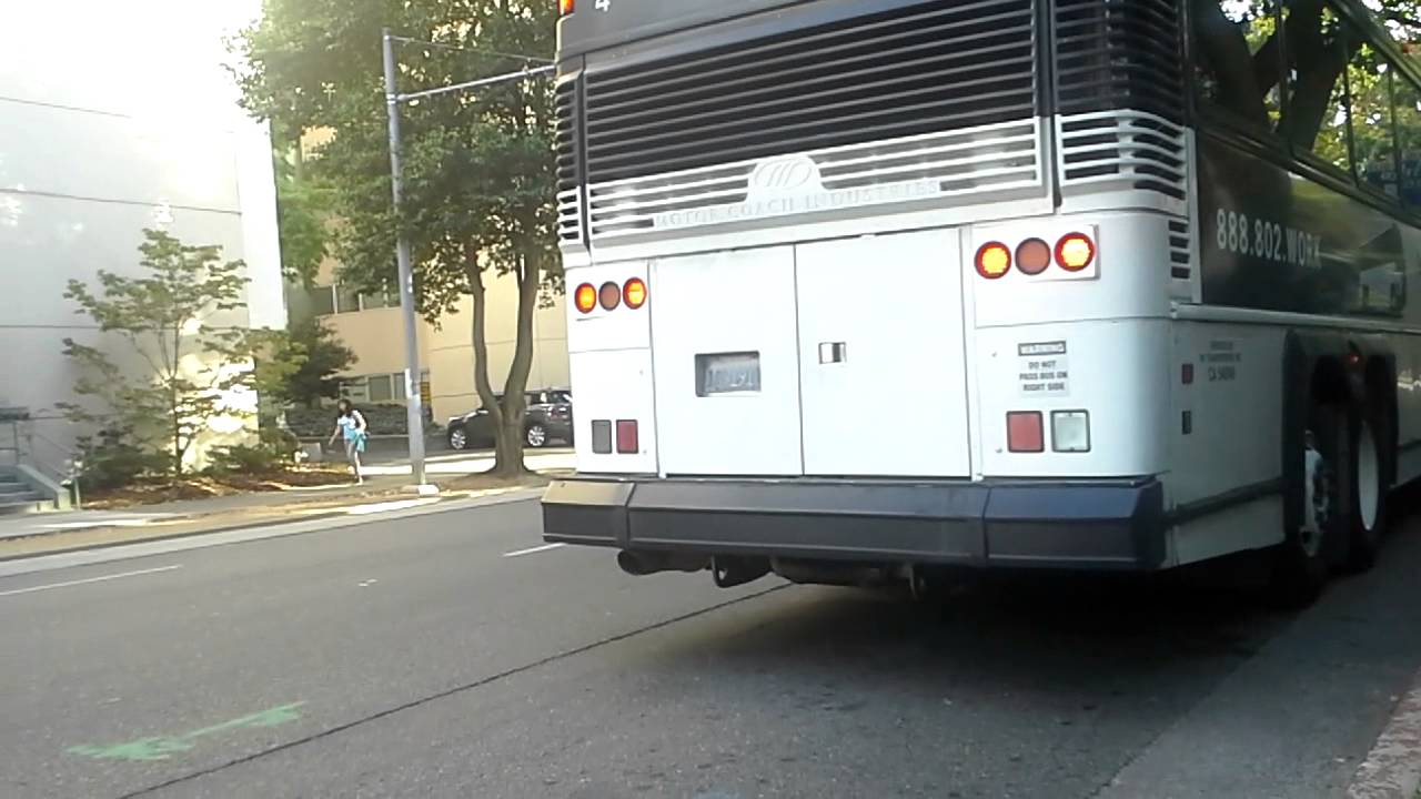 San Joaquin RTD - 2000 MCI D Series #2034 (fast idle) - YouTube