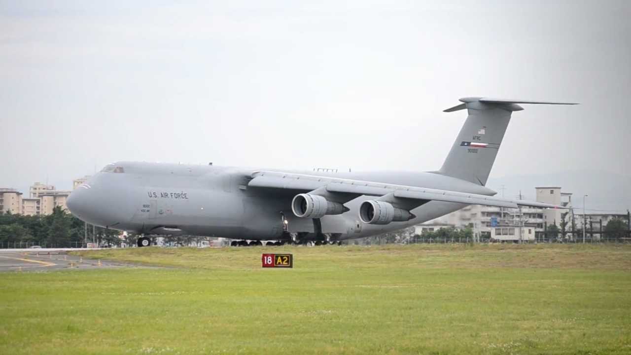C-5 take off at YokotaAirBase - YouTube