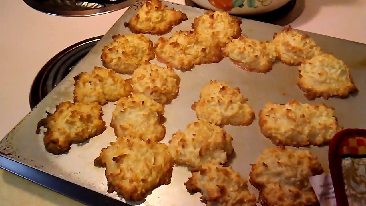 Quick Coconut Macaroons Recipe - YouTube