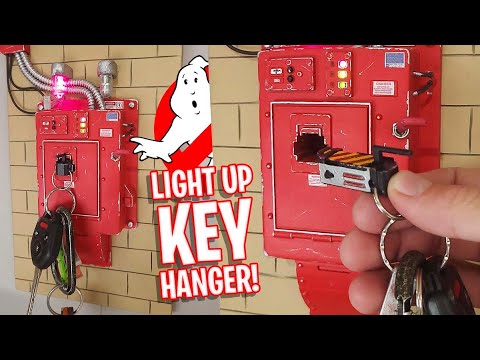 Scaled-down Ghostbusters Containment Unit doubles as a light-up key ...
