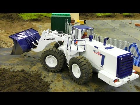 RC BIG MOELS IN ACTION! AMAZING AND STRONG 1/8 SCALE MODELS AT WORK ...