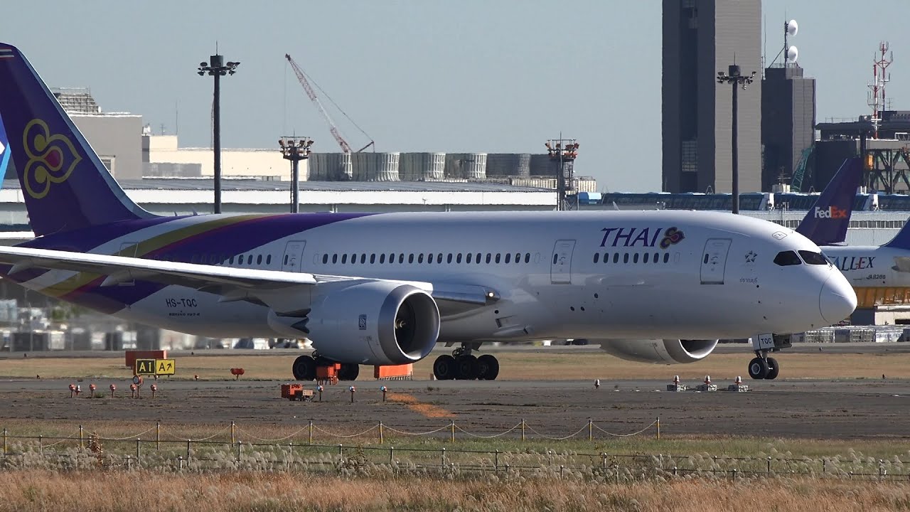 Thai Airways Boeing 787-8 HS-TQC Takeoff from NRT 16R - YouTube