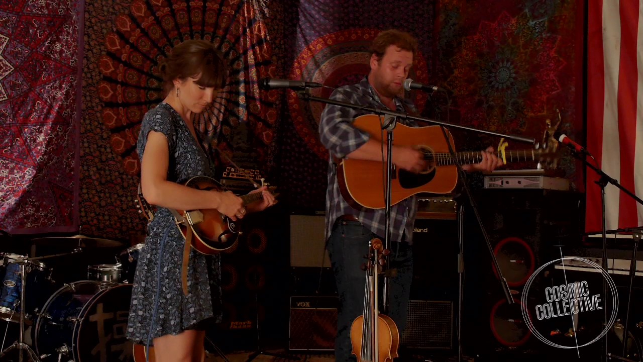 Jeffrey Martin - The Middle - Live at Cosmic Collective - YouTube